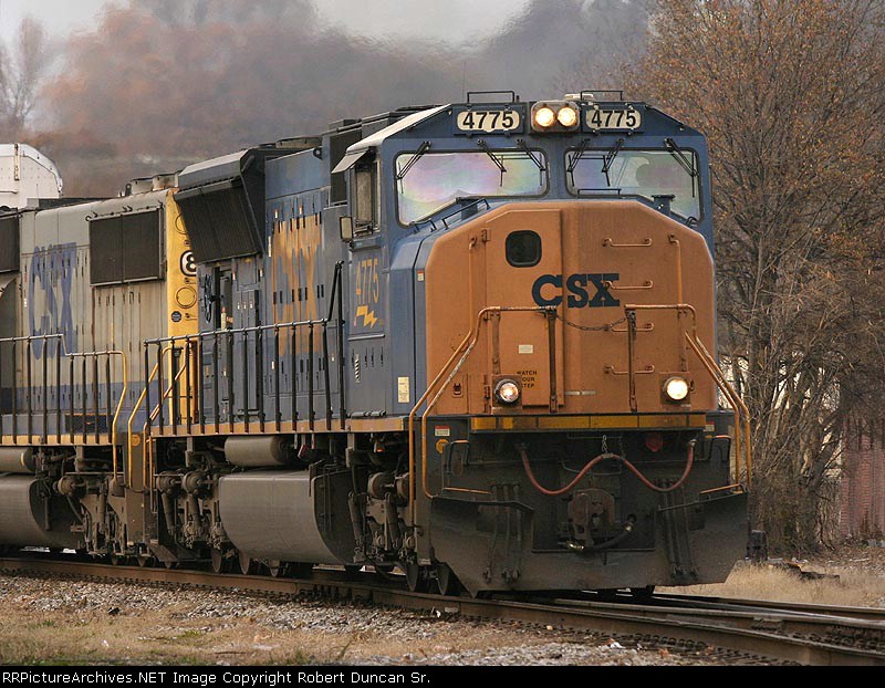 CSX 4775